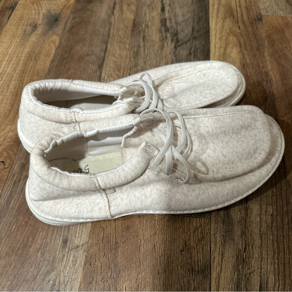Tommy Bahama | Shoes | Tommy Bahamas Slip On Shoes | Poshmark